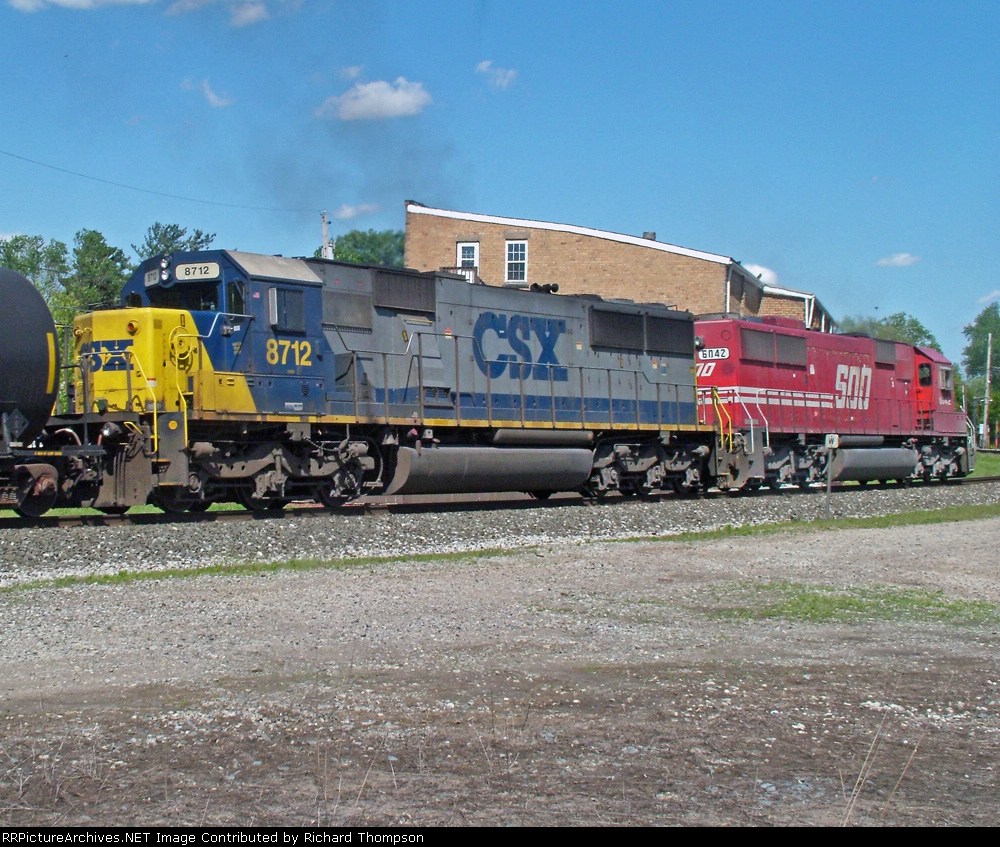 CSX 8712